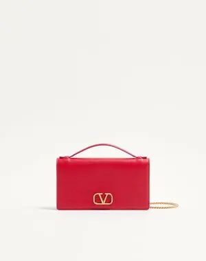 Valentino Garavani Vlogo Signature Grainy Calfskin Wallet With Chain - Rouge Pur