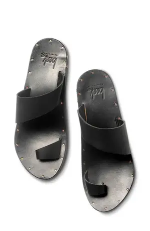 Beek Finch Sandal - Black