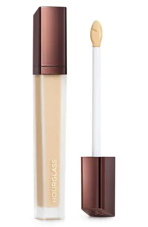 Hourglass Sponge Makeup Products