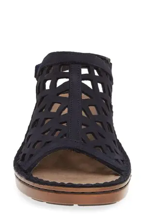 Naot Amadora Slingback Sandal - Navy Velvet