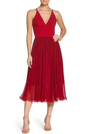 Dress The Population Scalloped Dresses