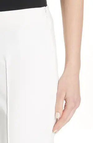 Akris Melissa Slim Techno Cotton-blend Trousers - Off White