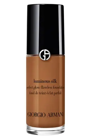 ARMANI Luminous Silk Natural Glow Foundation 11 - Tan/warm Undertone