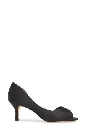Nina Contesa Open-toe Pump