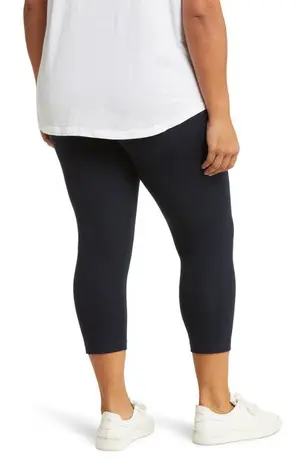 Lyssé Ntials Crop Leggings - Midnight