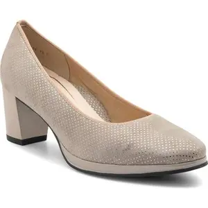 Ara Almond Toe Pumps