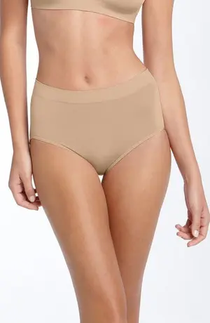 Wacoal B-smooth® Briefs Natural Nu