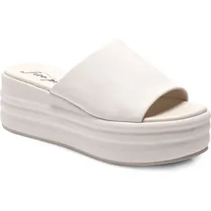 Cushioned Platform Sandals