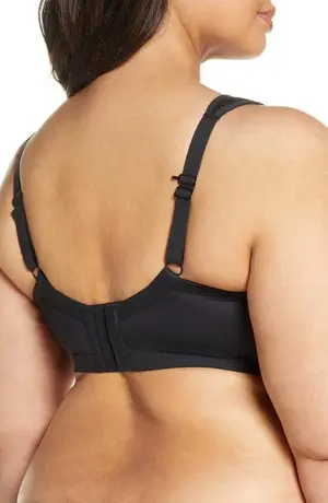 Freya Dynamic Wireless Soft Cup Sports Bra