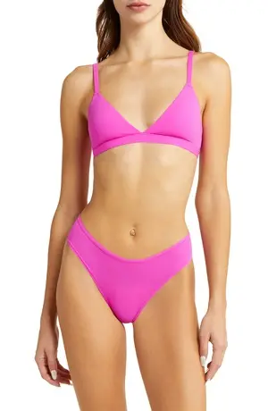 SKIMS Fits Everybody Triangle Bralette