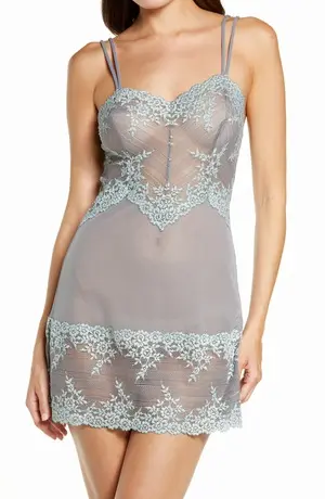 Wacoal Embrace Lace® Chemise Quiet Shade/ Ether
