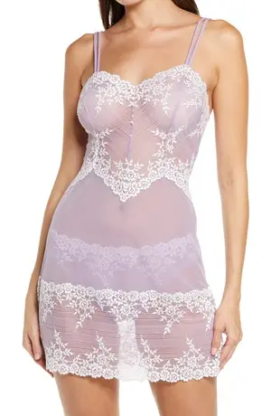 Wacoal Embrace Lace® Chemise Rhapsody/ White Alyssum