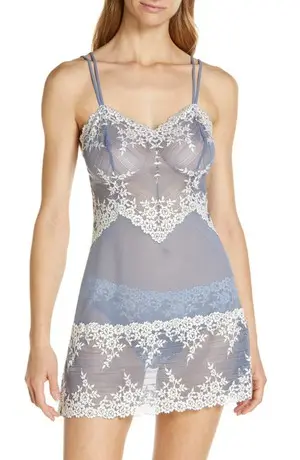 Wacoal Embrace Lace® Chemise Wild Wind/ Egret