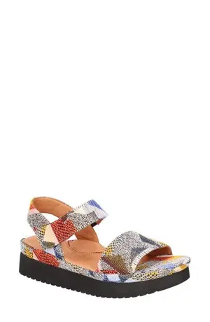 L'AMOUR DES PIEDS L'Amour Des Pieds Abrilla Platform Sandal Tapestry