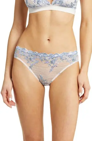Wacoal Embrace Lace® Bikini Pastel Parchment/ Blue Multi