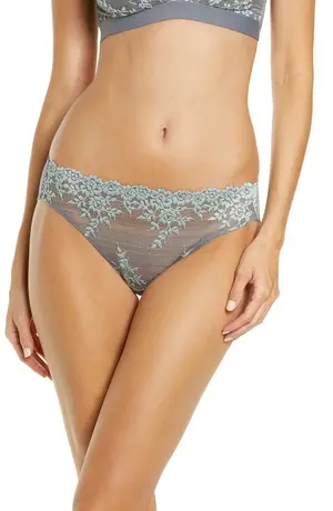 Wacoal Embrace Lace® Bikini Quiet Shade/ Ether