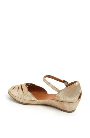 Gentle Souls Lily Moon Sandal - Gold