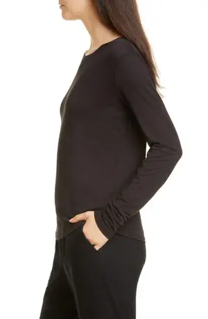 Vince Essential Long Sleeve Crewneck Tee - Black