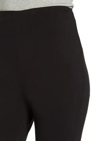 Lyssé Kick Flare Crop Leggings - Black