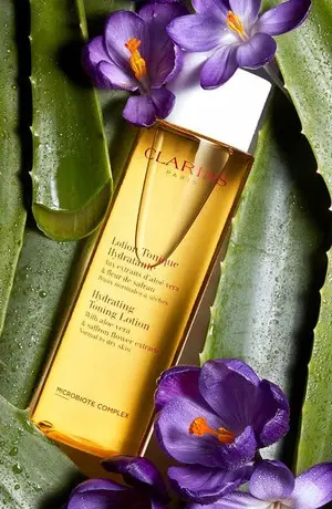 Clarins Hydrating Toning Lotion With Aloe Vera