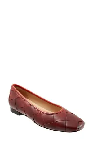 Trotters Hanny Woven Flat By