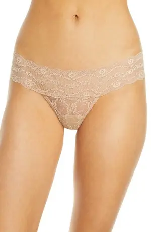 Wacoal Lace Kiss' Thong - Au Natural