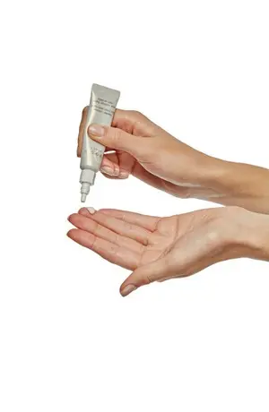 CLE DE PEAU BEAUTE Eye Contour Balm