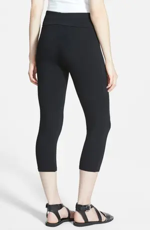 MATERNAL AMERICA Post Support Crop Maternity Leggings