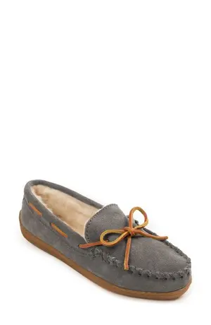 Minnetonka Deerskin Leather Loafer - Charcoal