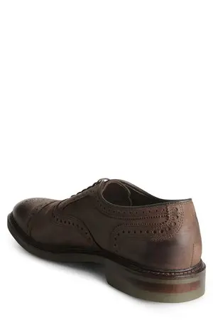 Allen Edmonds Strandmok Cap-toe Oxford - Brown