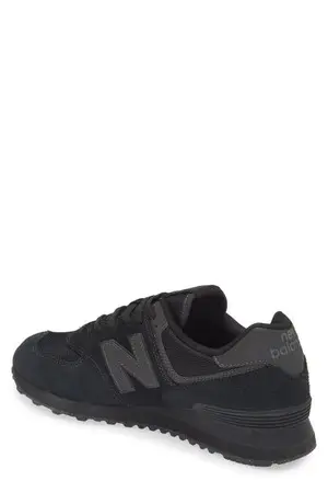 NEW BALANCE 574 Classic Sneaker - Black/ Black