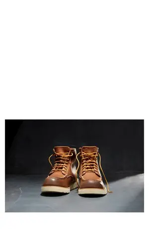 Eastland Lumber Up Moc Toe Boots - Peanut