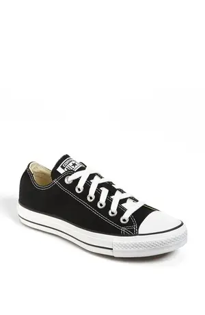 CONVERSE Chuck Taylor All Star Low Top Sneaker Black