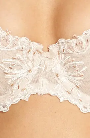 Chantelle Champs-élysées Underwire Demi Bra - Cappuccino