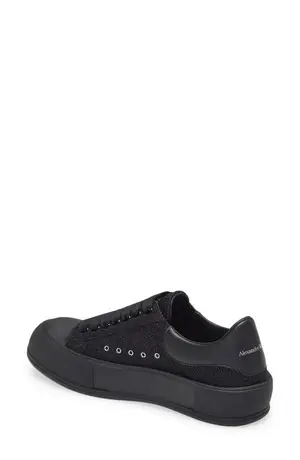 Alexander McQueen Alexander Deck Lace-up Plimsoll