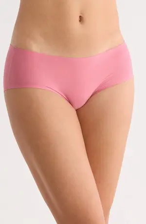 Chantelle Soft Stretch Seamless Hipster Panties Gardenia