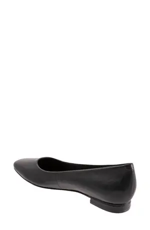 Trotters Honor Leather Flat - Black Leather