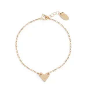 NASHELLE Nashelle Initial Heart Bracelet Gold-b