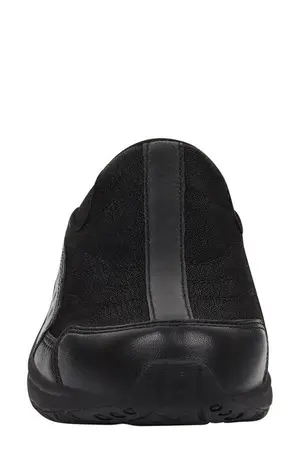 Easy Spirit Traveltime Clog Sneaker - Black Leather