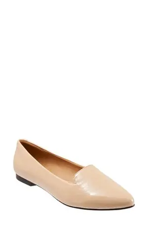 Women's Nude Pointed Toe Flats