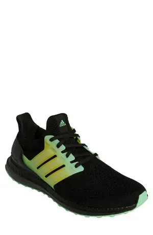 Adidas Ultraboost 5X Running Shoe Core Black/ White/ Beam Green