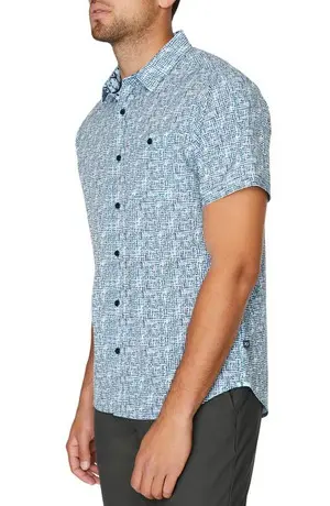 7 Diamonds Fascination Street Short Sleeve Stretch Button-up Shirt