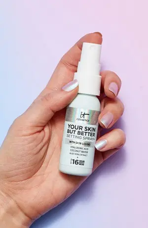 IT COSMETICS Your Skin But Better Setting Spray+