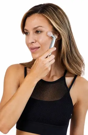 SKIN GYM Rose Quartz Revi Roller