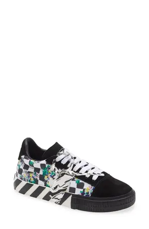 Off-White Vulcanized Low Top Sneakers Multicolor