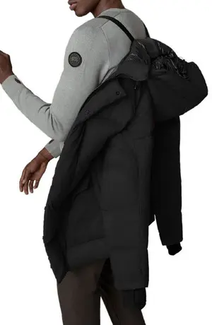 Canada Goose Armstrong 750 Fill Power Down Jacket