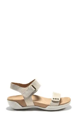 HALSA FOOTWEAR Dominica Sandal - Gold Leather