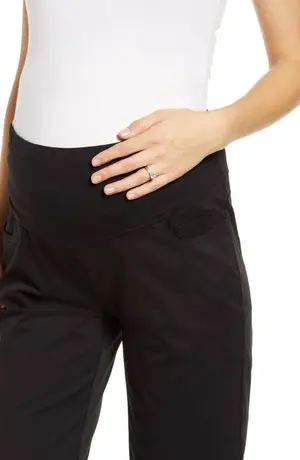 ANGEL MATERNITY Knee Length Slim Fit Shorts - Black
