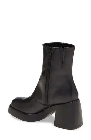 VAGABOND SHOEMAKERS Brooke Platform Bootie