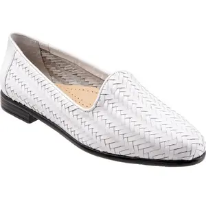 Trotters Textured Flats For Women